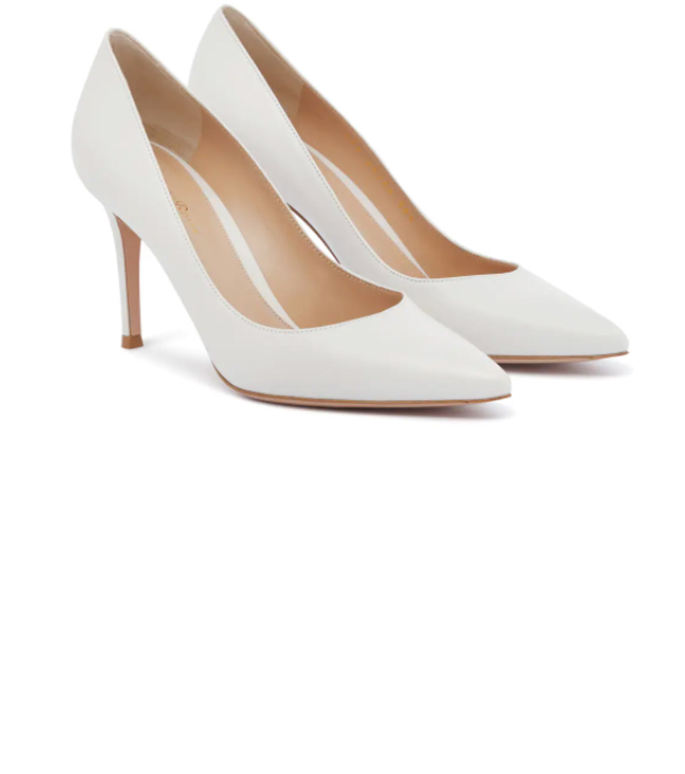 white-pumps – Dream Wardrobe